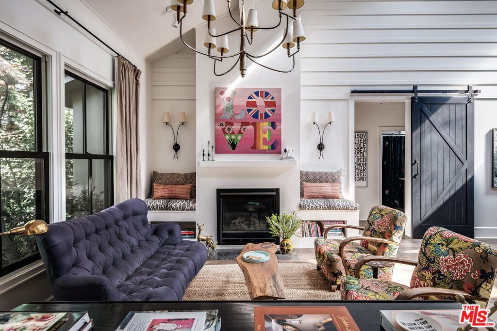 Designer Modern Farmhouse With Unique Interior Wows in Sherman Oaks ...