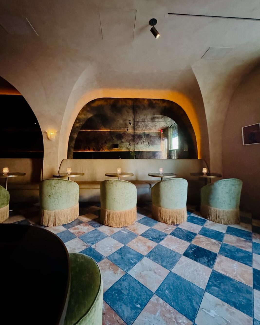 "Damn, I Miss Paris" Offers Parisian Charm in West Adams, LA - LA Digs